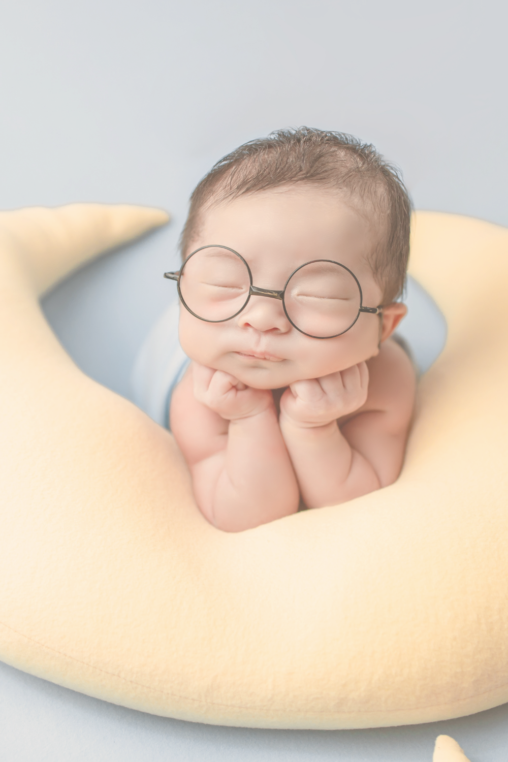 20+ Mystical Baby Names Meaning Moon